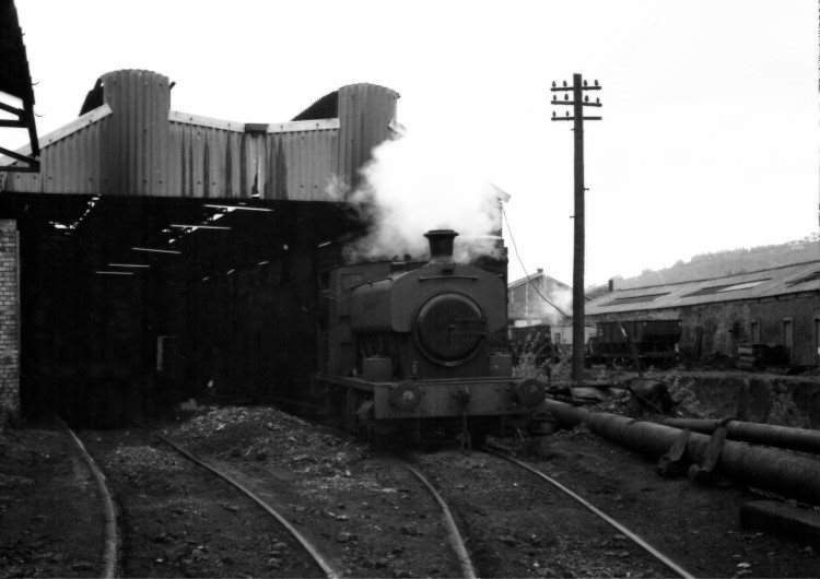 PHOTO LOCO SHED MOUNTAIN ASH (NCB) FRONT VIEW OF THE COAL BOARD SHED IN ...