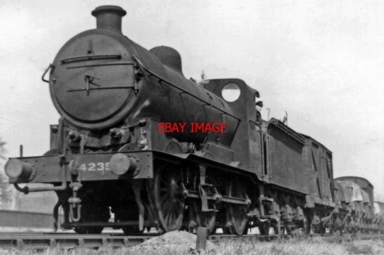 PHOTO LNER EX GREAT NORTHERN J6 0-6-0 NO 4239 1948 ON NORTH LONDON LINE ...