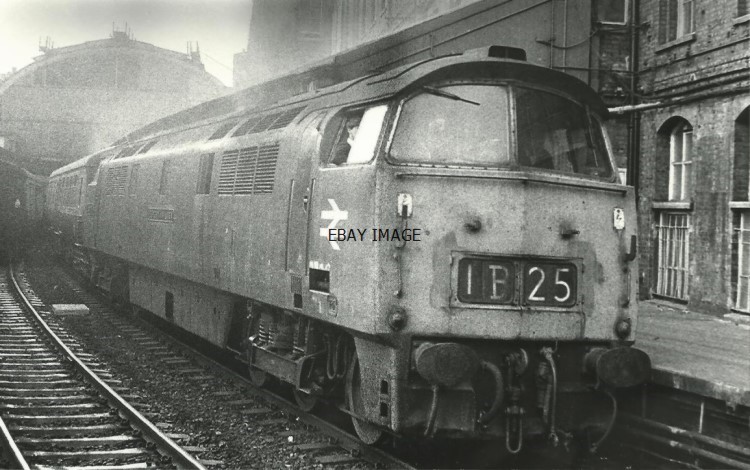 PHOTO CLASS 52 WESTERN NO D1005 WESTERN VENTURER IN BR BLUE LIVERY WITH ...