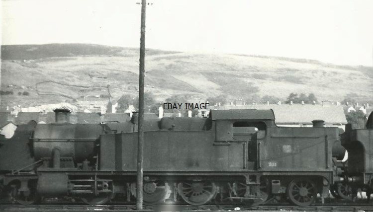PHOTO GWR 72XX CLASS 2-8-2T NO 7235 AT SWANSEA EAST DOCK CSUMMER 1964 ...