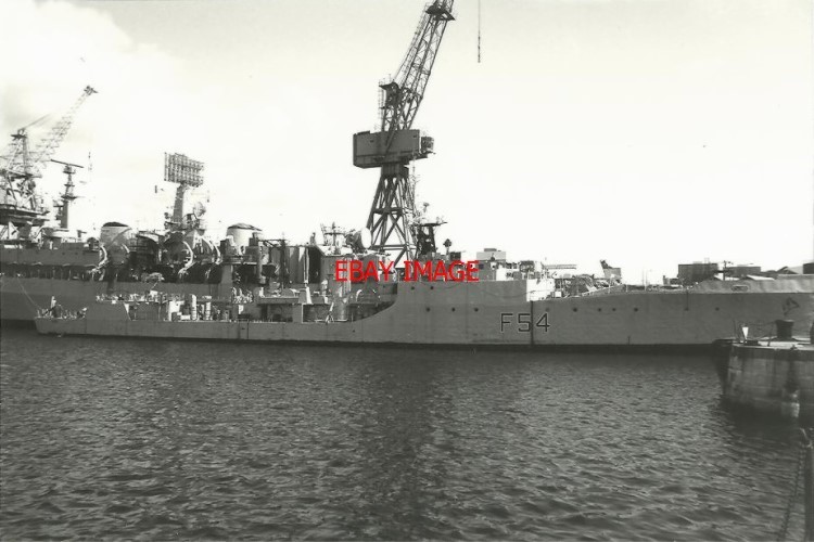 PHOTO HMS HARDY TYPE 14 CAPTAIN OR BLACKWOOD CLASS ANTI-SUBMARINE ...