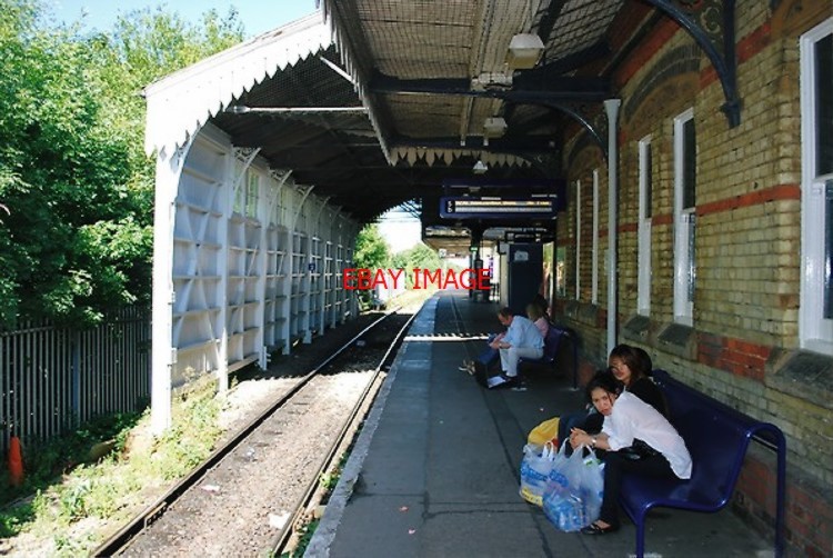 PHOTO MAIDENHEAD RAILWAY STATION MARLOW PLATFORMS 06/09 | eBay