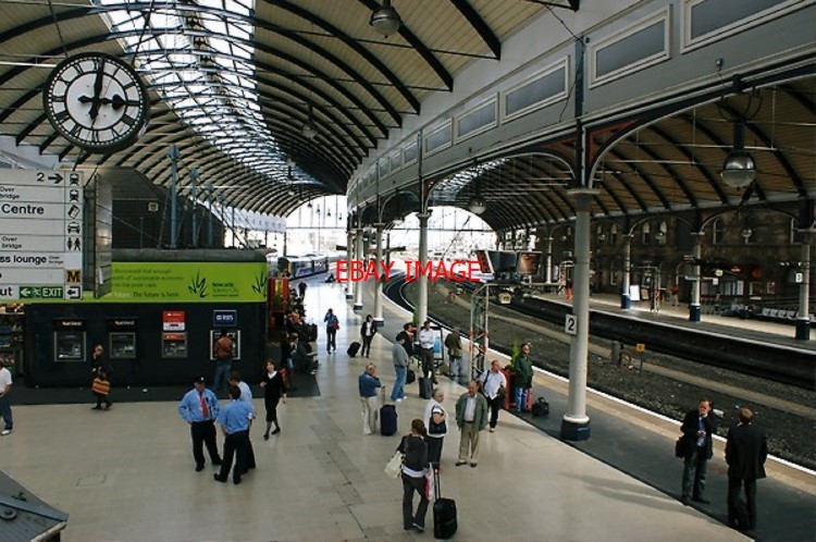 PHOTO NEWCASTLE CENTRAL RAILWAY STATION MAIN LINE PLATFORMS UNDER ...