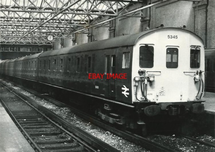 PHOTO CLASS 415 4-EPB 4-CAR EMU NO 5345 AT CHARING CROSS HAVING ARRIVED ...