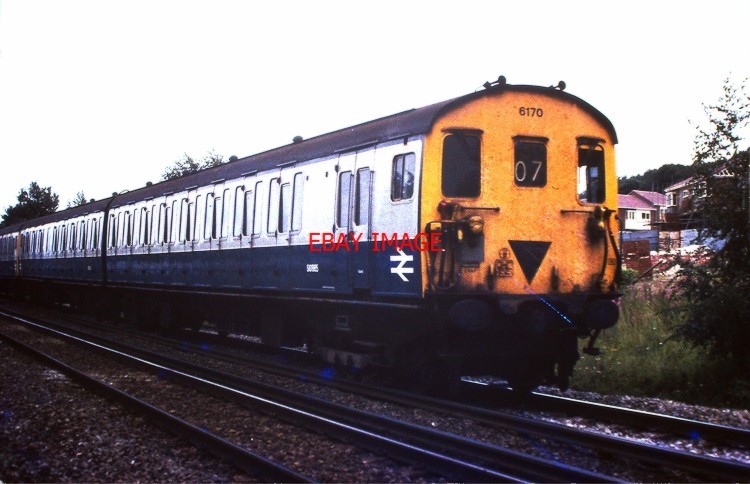 PHOTO CLASS 414 SR CLASS 2-SAP OUTER 2-CAR EMU NO 6171 GREY LIVERY ...