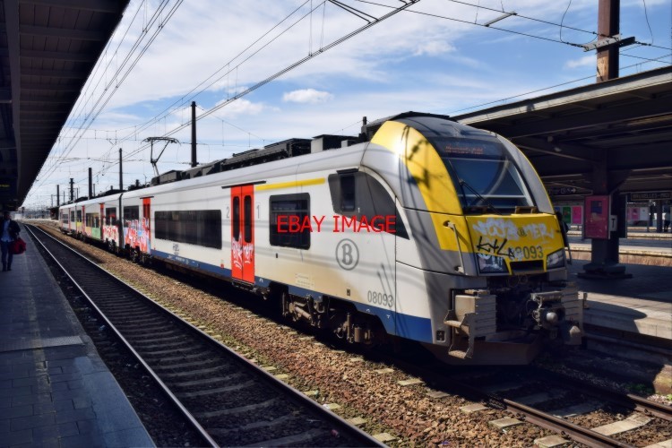 PHOTO BELGIAN RAILWAY - SNCB/NMBS CLASS MS08 (EX-CLASS AM08) 3-CAR EMU ...