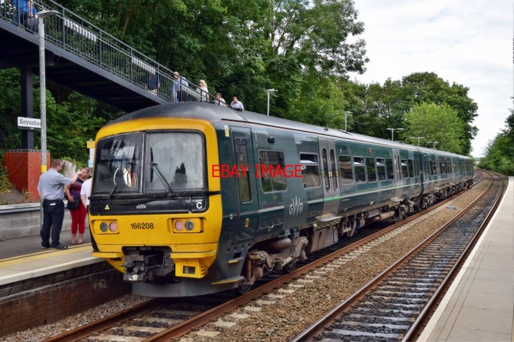PHOTO BR CLASS 166& 3-CAR DMU NO 166 208 OF GWR IN BRUNSWICK GREEN ...