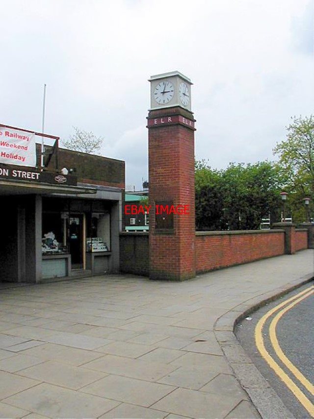 PHOTO 2003 BURY BOLTON STREET RAILWAY STATION THE RAILWAY STATION CLOCK ...
