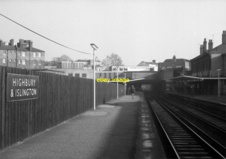 PHOTO HIGHBURY AND ISLINGTON RAILWAY STATION IN THE 1960'S | eBay