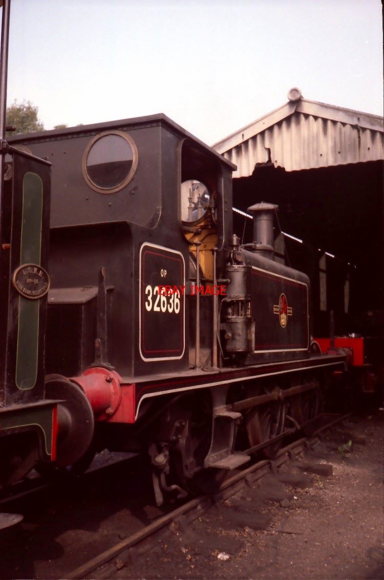 PHOTO SR 'TERRIERS' OR A1X CLASS TANKS LOCO 32636 SPENDING MOST OF ITS ...