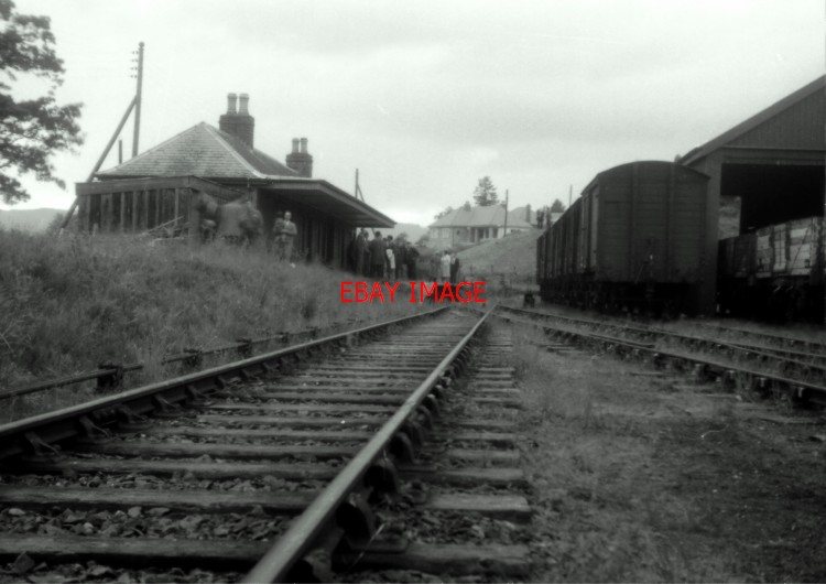 PHOTO BANKFOOT RAILWAY STATION 18TH JUNE 1962 | eBay