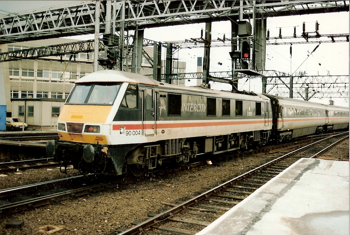 PHOTO BR Electric Class 90 Loco No 90004 £1.65 - PicClick UK