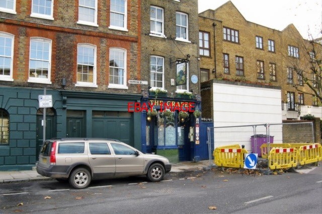 PHOTO PUB 2008 THE 'GRAPES' STEPNEY TOWER HAMLETS NARROW STREET ...