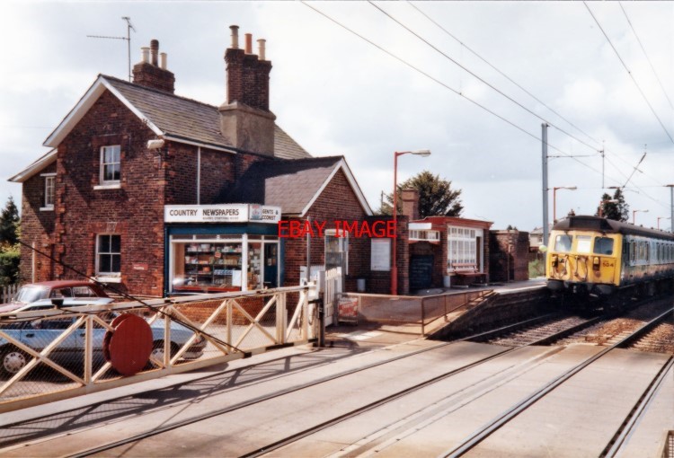 PHOTO ELSENHAM RAILWAY STATION 1987 | eBay